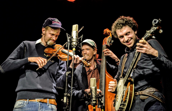 God Underholdende Folkemusik